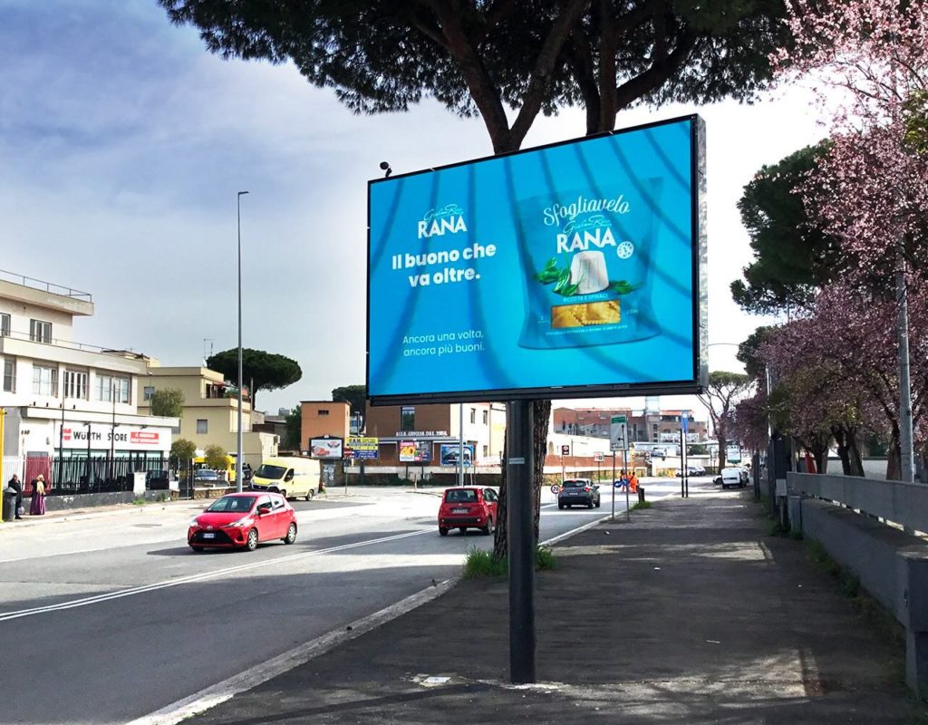 Quanto costa affissione pubblicitaria breve lungo termine su strada